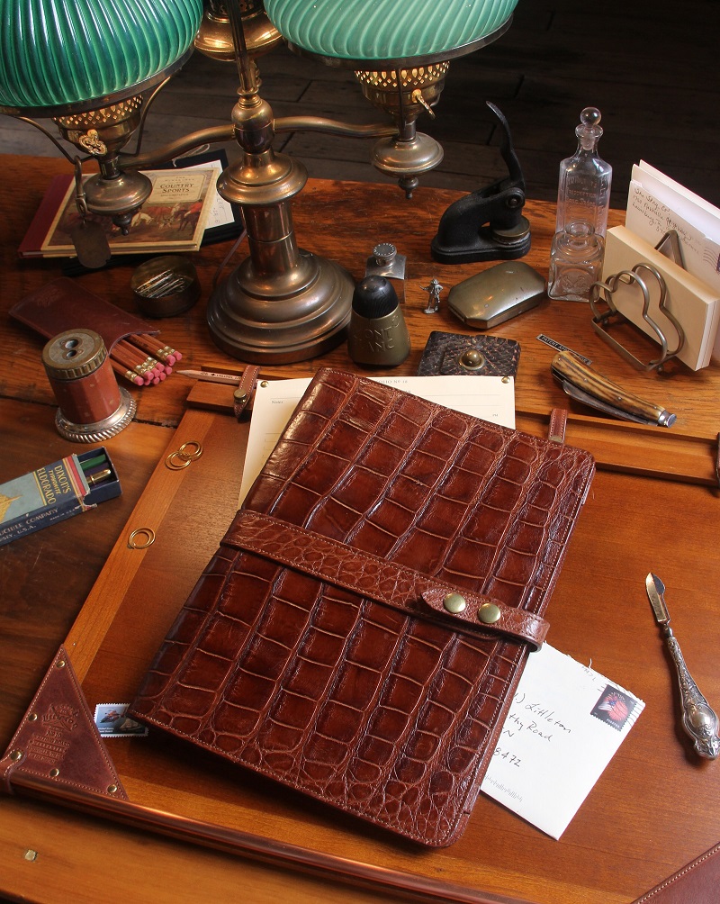 Unrivaled American Alligator Leather Collection | USA | Handcrafted Custom