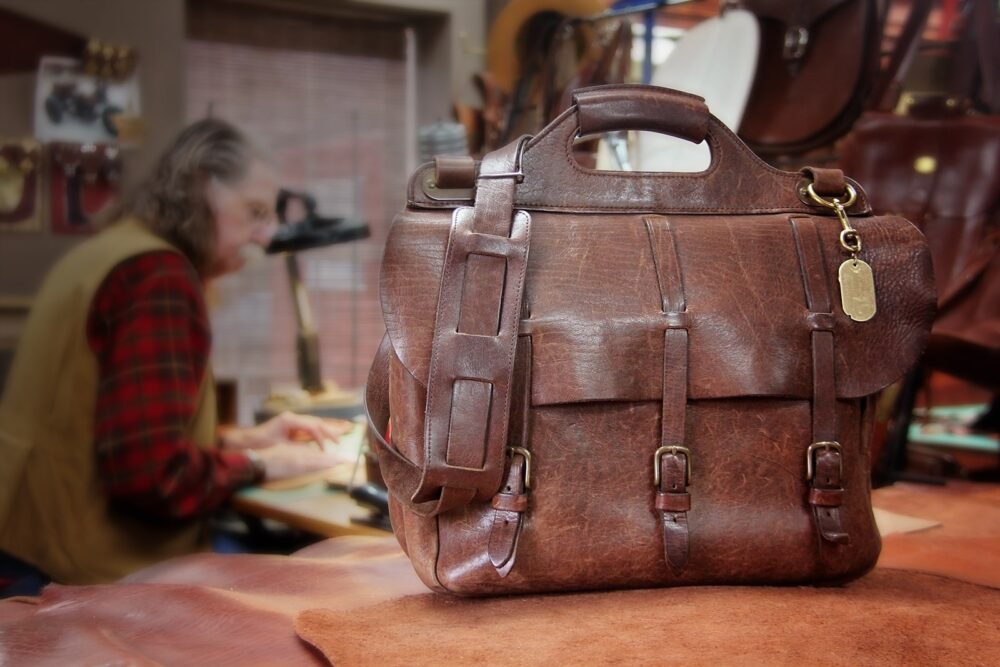 History of the Saddlebag Briefcase | Colonel Littleton